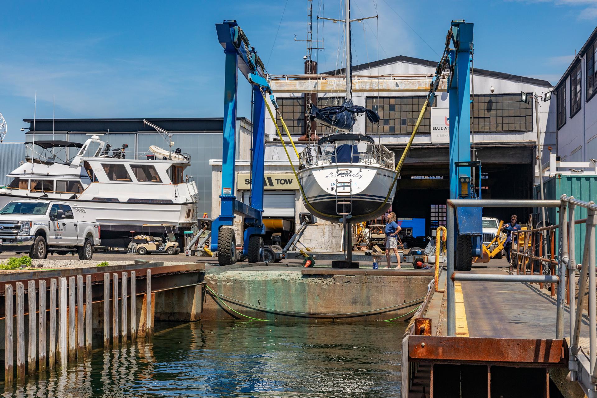 Amenities & Services | Boston Harbor Shipyard & Marina